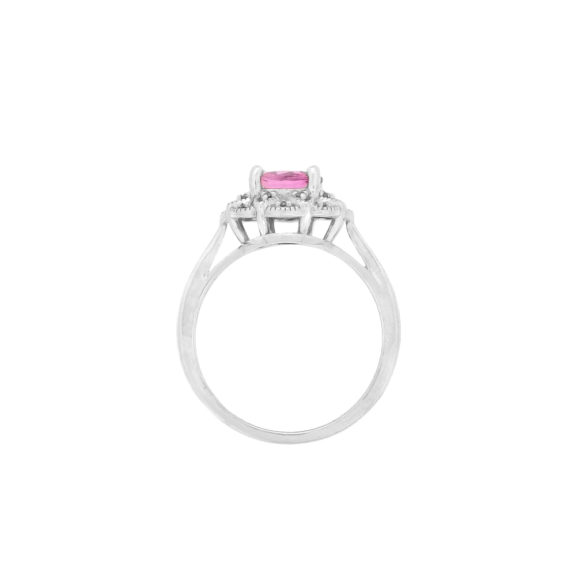 How to Tell the Difference Between Sterling Silver and Stainless Steel