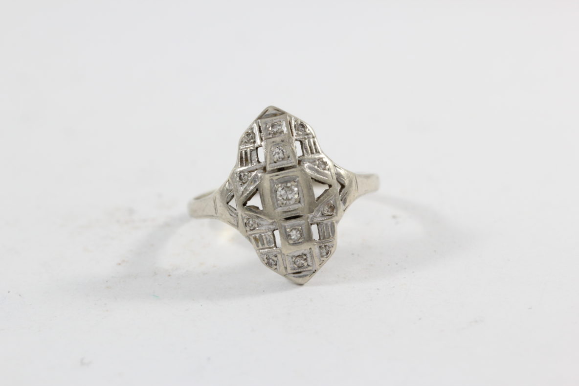 4 Ways to Identify Antique and Vintage Jewelry