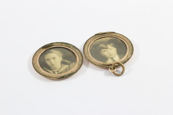 Everything You Need To Know About Locket Repair