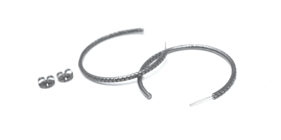 How to Fix a Broken Hoop Earring