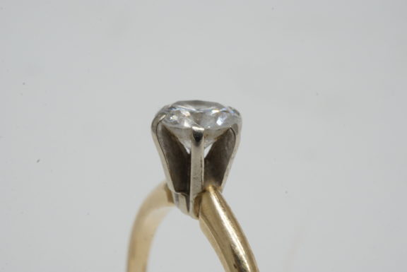 How to Get Your Ring Resized Online