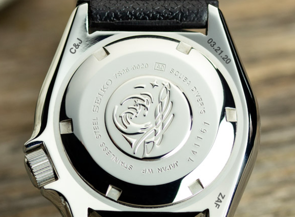 5 Things to Know About Watch Engraving Cost | Watch Engraving Service