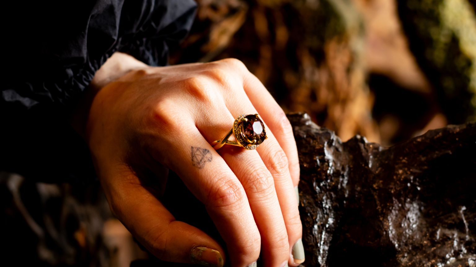 What's the Cost of a Cracked Ring Repair?