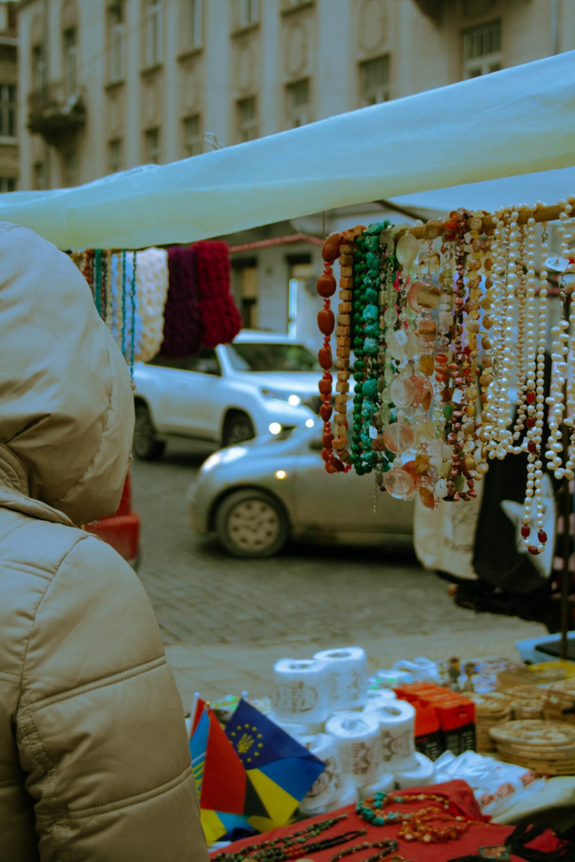 7 Reasons to Support Local Jewelry Designers and Small Businesses