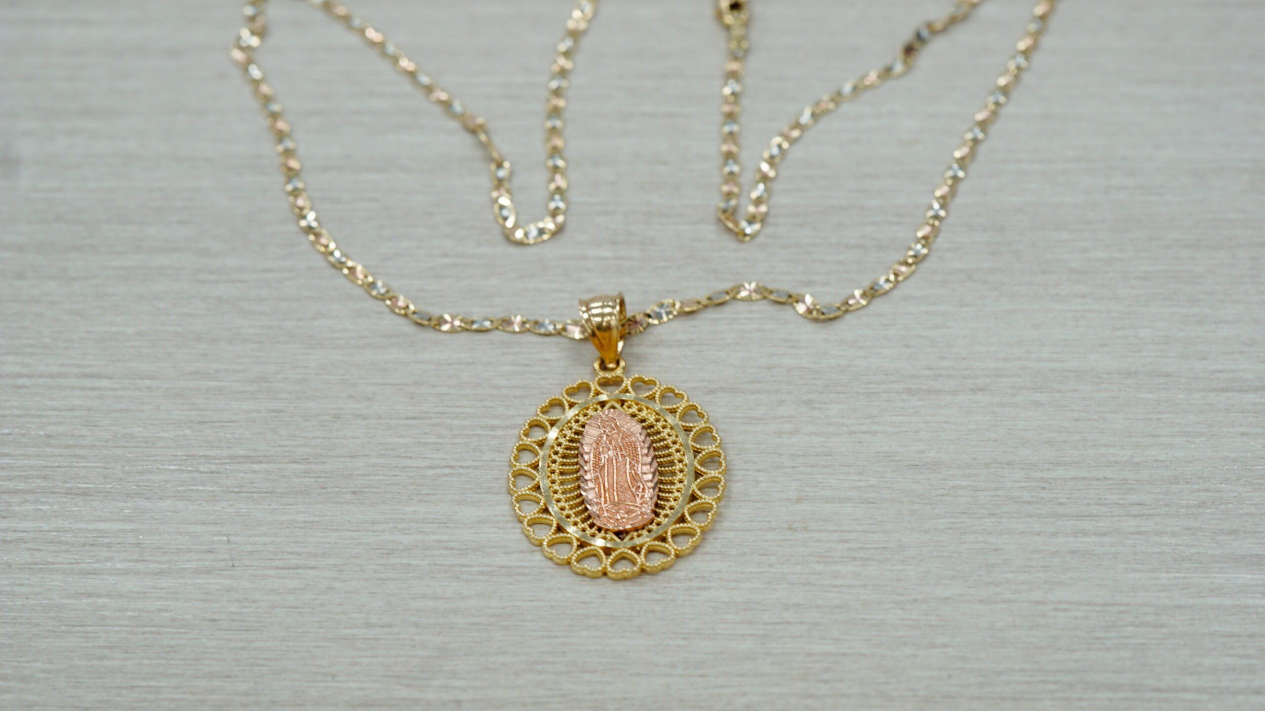 Inspiration Station: 6 Ways to Dream Up Your Own Custom Jewelry Design