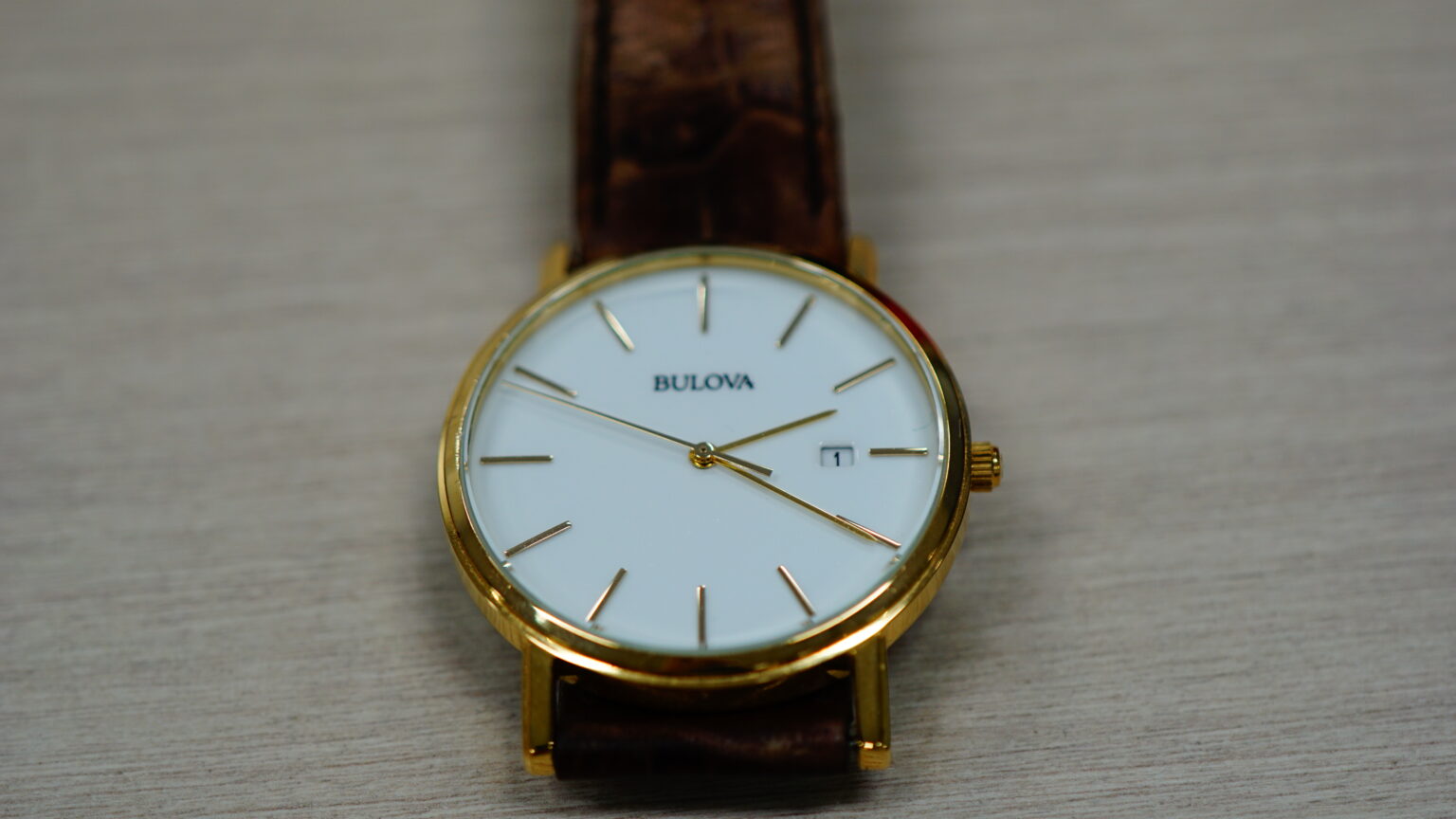 How to Measure Your Wrist to Choose the Right Watch Dial Size