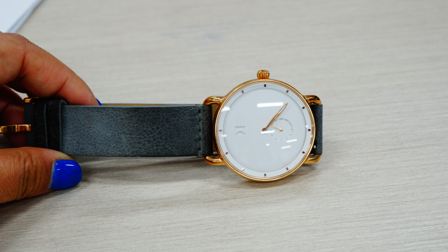 How to Measure Your Wrist to Choose the Right Watch Dial Size